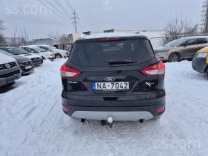 Melns Ford Kuga 2013 Rīga, ar dzinēja tilpumu 2.00 L un nobraukumu 213 tūkst. km par 8490 €, foto 7 vietnē AUTOMOTO.COM.LV