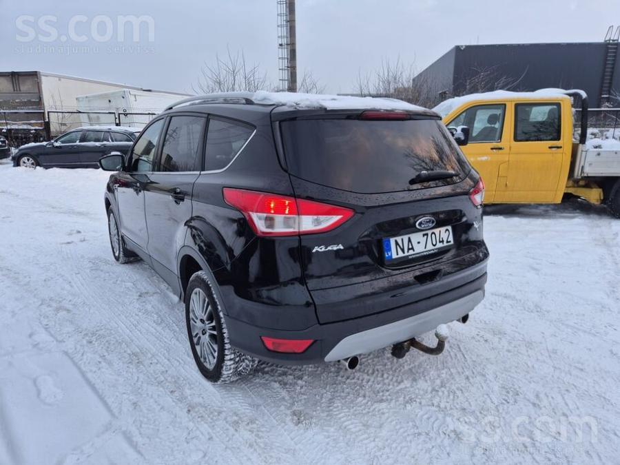 Melns Ford Kuga 2013 Rīga, ar dzinēja tilpumu 2.00 L un nobraukumu 213 tūkst. km par 8490 €, foto 8 vietnē AUTOMOTO.COM.LV