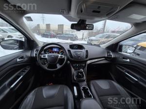 Melns Ford Kuga 2013 Rīga, ar dzinēja tilpumu 2.00 L un nobraukumu 213 tūkst. km par 8490 €, foto 10 vietnē AUTOMOTO.COM.LV