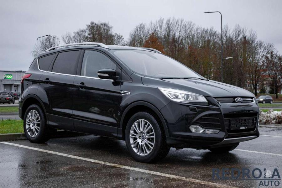 Black Ford Kuga 2013 in Kaunas, with an engine capacity of 2.00 L and mileage of 193 thousand km for 8200 €, photo 3 on AUTOMOTO.COM.LV