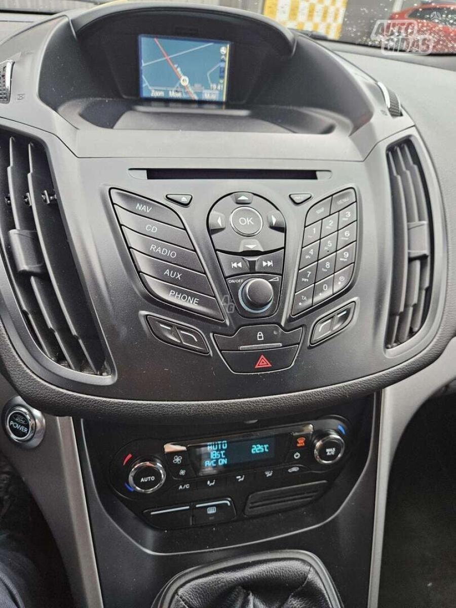 Melns Ford Kuga 2013 Šauļi, ar dzinēja tilpumu 2.00 L un nobraukumu 191 tūkst. km par 7950 €, foto 25 vietnē AUTOMOTO.COM.LV