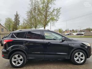 Black Ford Kuga 2013 in Siauliai, with an engine capacity of 2.00 L and mileage of 191 thousand km for 7950 €, photo 11 on AUTOMOTO.COM.LV