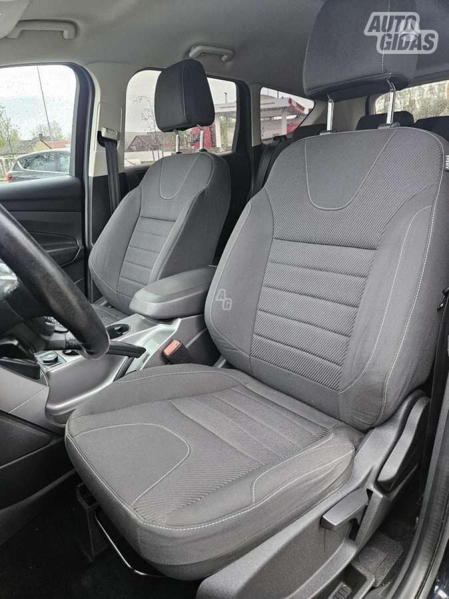 Black Ford Kuga 2013 in Siauliai, with an engine capacity of 2.00 L and mileage of 191 thousand km for 7950 €, photo 17 on AUTOMOTO.COM.LV