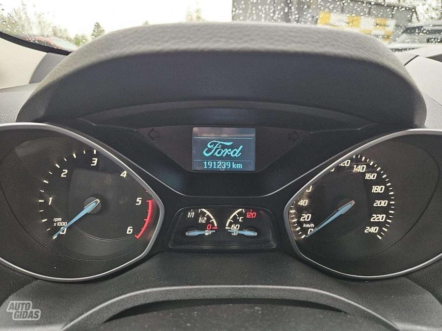 Black Ford Kuga 2013 in Siauliai, with an engine capacity of 2.00 L and mileage of 191 thousand km for 7950 €, photo 22 on AUTOMOTO.COM.LV
