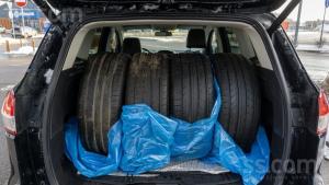 Melns Ford Kuga 2013 Rīga, ar dzinēja tilpumu 2.00 L un nobraukumu 213 tūkst. km par 6590 €, foto 28 vietnē AUTOMOTO.COM.LV