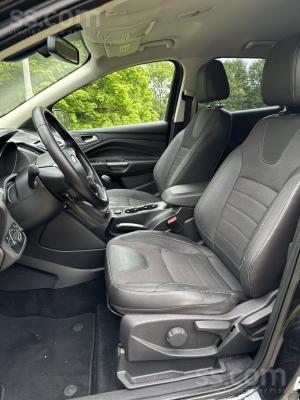 Melns Ford Kuga 2013 Talsi, ar dzinēja tilpumu 2.00 L un nobraukumu 173 tūkst. km par 8970 €, foto 10 vietnē AUTOMOTO.COM.LV