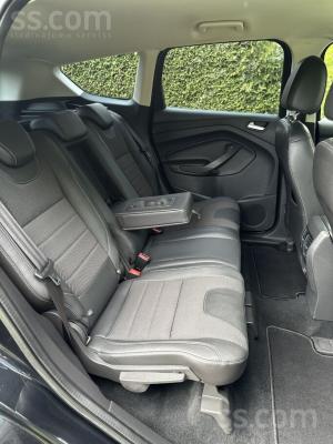 Melns Ford Kuga 2013 Talsi, ar dzinēja tilpumu 2.00 L un nobraukumu 173 tūkst. km par 8970 €, foto 18 vietnē AUTOMOTO.COM.LV
