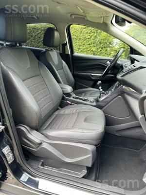 Melns Ford Kuga 2013 Talsi, ar dzinēja tilpumu 2.00 L un nobraukumu 173 tūkst. km par 8970 €, foto 20 vietnē AUTOMOTO.COM.LV