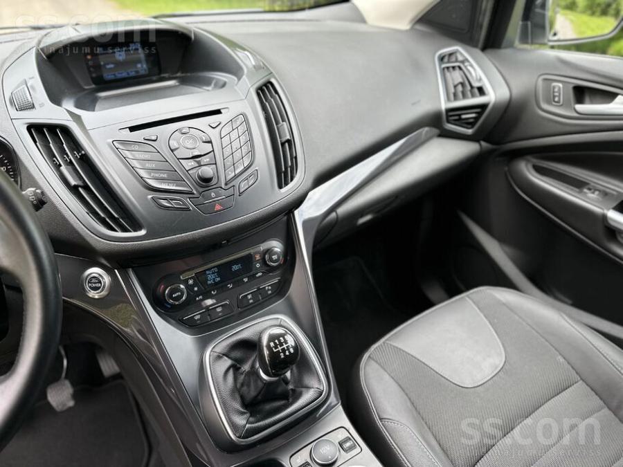 Melns Ford Kuga 2013 Talsi, ar dzinēja tilpumu 2.00 L un nobraukumu 173 tūkst. km par 8970 €, foto 24 vietnē AUTOMOTO.COM.LV