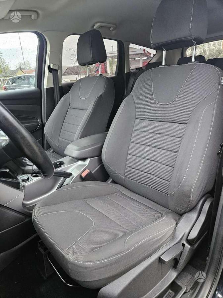 Melns Ford Kuga 2013 Šauļi, ar dzinēja tilpumu 2.00 L un nobraukumu 191 tūkst. km par 7950 €, foto 17 vietnē AUTOMOTO.COM.LV
