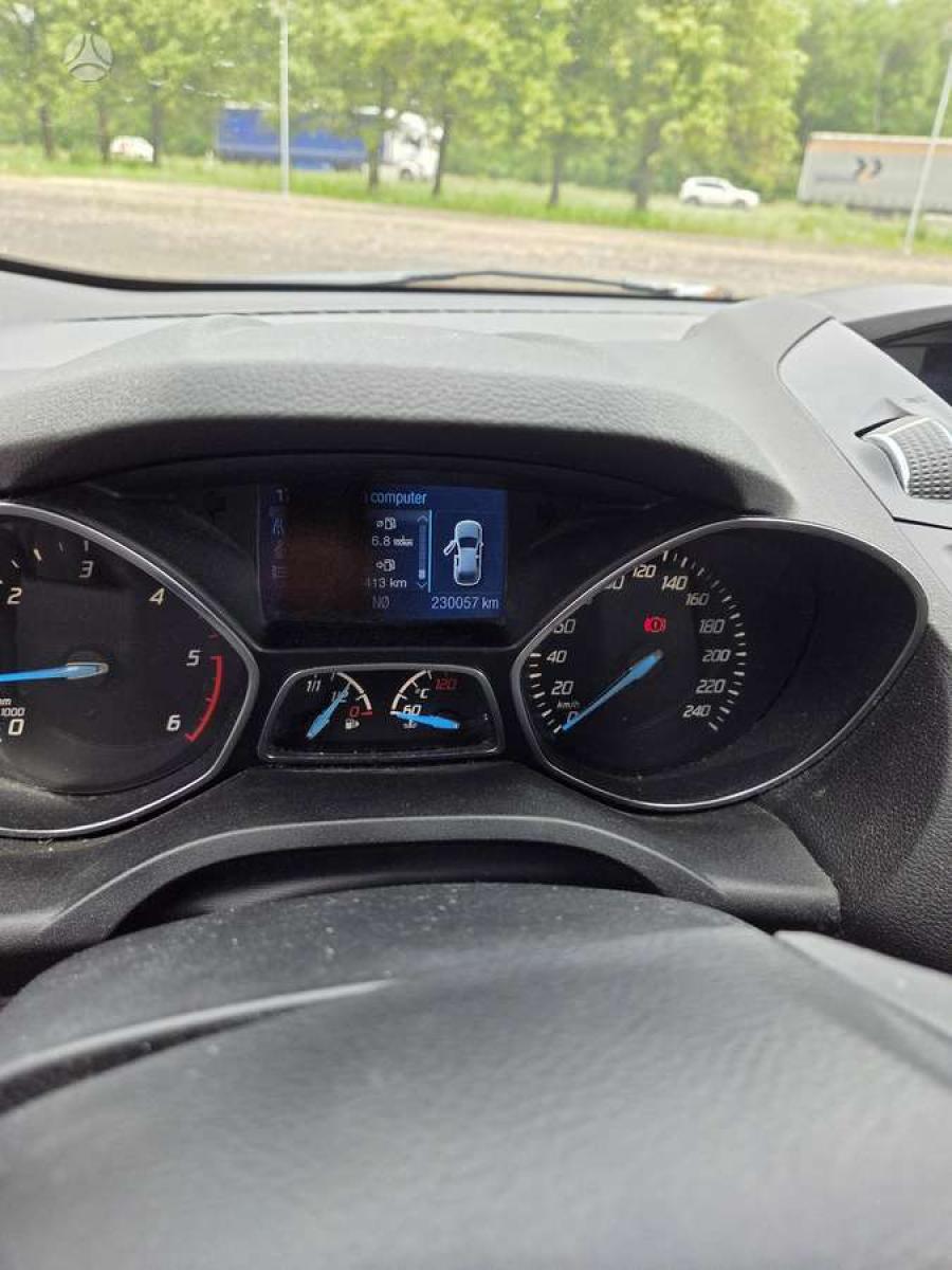 Melns Ford Kuga 2013 Kauņa, ar dzinēja tilpumu 2.00 L un nobraukumu 230 tūkst. km par 3900 €, foto 11 vietnē AUTOMOTO.COM.LV