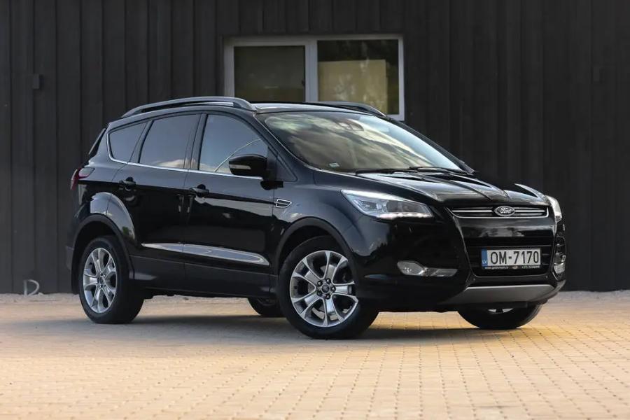 Melns Ford Kuga 2013 Jelgava, ar dzinēja tilpumu 2.00 L un nobraukumu 246 tūkst. km par 9600 €, foto 1 vietnē AUTOMOTO.COM.LV