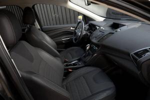 Melns Ford Kuga 2013 Jelgava, ar dzinēja tilpumu 2.00 L un nobraukumu 246 tūkst. km par 9600 €, foto 9 vietnē AUTOMOTO.COM.LV