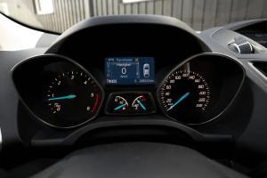 Melns Ford Kuga 2013 Jelgava, ar dzinēja tilpumu 2.00 L un nobraukumu 246 tūkst. km par 9600 €, foto 16 vietnē AUTOMOTO.COM.LV