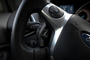 Melns Ford Kuga 2013 Jelgava, ar dzinēja tilpumu 2.00 L un nobraukumu 246 tūkst. km par 9600 €, foto 19 vietnē AUTOMOTO.COM.LV