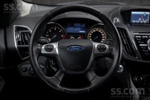 Black Ford Kuga 2013 in Talsi, with an engine capacity of 2.00 L and mileage of 222 thousand km for 7650 €, photo 19 on AUTOMOTO.COM.LV