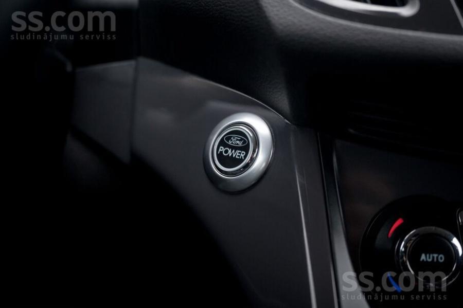Black Ford Kuga 2013 in Talsi, with an engine capacity of 2.00 L and mileage of 222 thousand km for 7650 €, photo 22 on AUTOMOTO.COM.LV