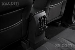 Black Ford Kuga 2013 in Talsi, with an engine capacity of 2.00 L and mileage of 222 thousand km for 7650 €, photo 28 on AUTOMOTO.COM.LV
