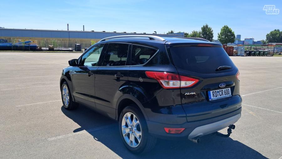 Black Ford Kuga 2013 in Klaipeda, with an engine capacity of 2.00 L and mileage of 277 thousand km for 6920 €, photo 6 on AUTOMOTO.COM.LV