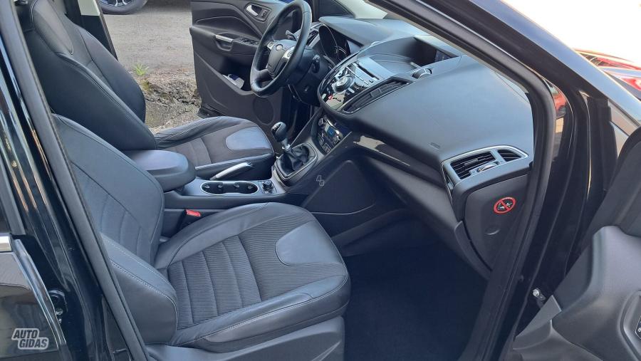 Black Ford Kuga 2013 in Klaipeda, with an engine capacity of 2.00 L and mileage of 277 thousand km for 6920 €, photo 20 on AUTOMOTO.COM.LV