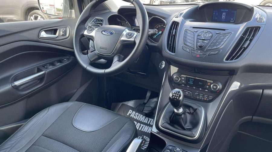 Melns Ford Kuga 2013 Marijampole, ar dzinēja tilpumu 2.00 L un nobraukumu 231 tūkst. km par 8490 €, foto 17 vietnē AUTOMOTO.COM.LV