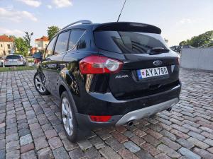 Melns Ford Kuga 2013 Kauņa, ar dzinēja tilpumu 2.00 L un nobraukumu 208 tūkst. km par 4755 €, foto 4 vietnē AUTOMOTO.COM.LV