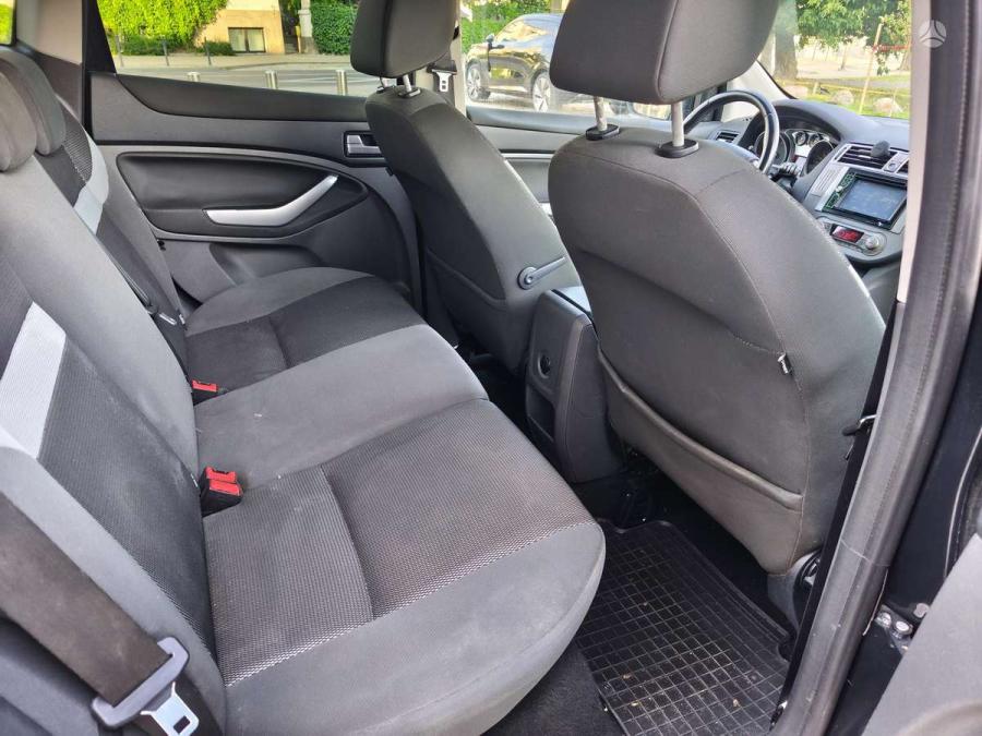 Melns Ford Kuga 2013 Kauņa, ar dzinēja tilpumu 2.00 L un nobraukumu 208 tūkst. km par 4755 €, foto 9 vietnē AUTOMOTO.COM.LV