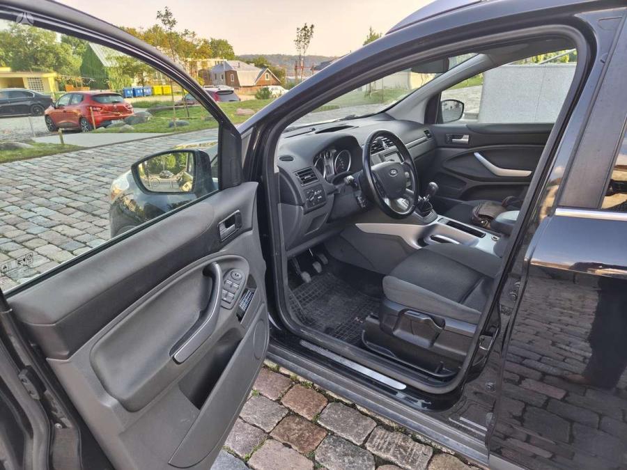 Melns Ford Kuga 2013 Kauņa, ar dzinēja tilpumu 2.00 L un nobraukumu 208 tūkst. km par 4755 €, foto 13 vietnē AUTOMOTO.COM.LV