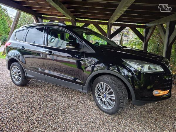 Ford Kuga 2013 in Utena on AUTOMOTO.COM.LV Black Ford Kuga 2013 in Utena, with an engine capacity of 2.00 L and mileage of 220 thousand km for 6990 €, photo 8 on AUTOMOTO.COM.LV