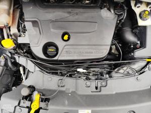 Melns Ford Kuga 2013 Utena, ar dzinēja tilpumu 2.00 L un nobraukumu 220 tūkst. km par 6990 €, foto 31 vietnē AUTOMOTO.COM.LV