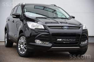 Black Ford Kuga 2014 in Tukums, with an engine capacity of 1.60 L and mileage of 122 thousand km for 9990 €, photo 1 on AUTOMOTO.COM.LV