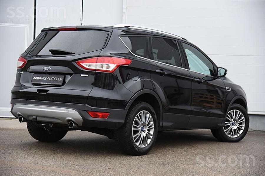 Black Ford Kuga 2014 in Tukums, with an engine capacity of 1.60 L and mileage of 122 thousand km for 9990 €, photo 5 on AUTOMOTO.COM.LV