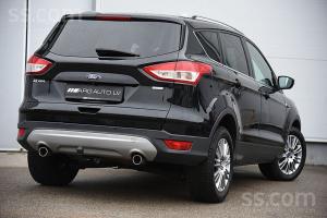 Black Ford Kuga 2014 in Tukums, with an engine capacity of 1.60 L and mileage of 122 thousand km for 9990 €, photo 6 on AUTOMOTO.COM.LV