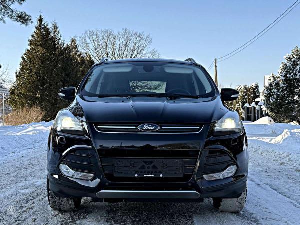 Black Ford Kuga 2014 in Siauliai, with an engine capacity of 1.60 L and mileage of 189 thousand km for 7950 €, photo 4 on AUTOMOTO.COM.LV