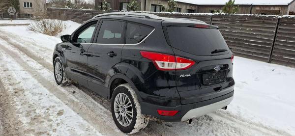 Melns Ford Kuga 2014 Kauņa, ar dzinēja tilpumu 2.00 L un nobraukumu 173 tūkst. km par 8700 €, foto 8 vietnē AUTOMOTO.COM.LV