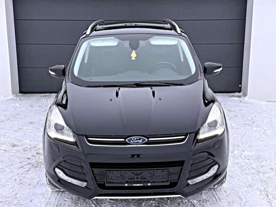 Black Ford Kuga 2014 in Siauliai, with an engine capacity of 1.60 L and mileage of 189 thousand km for 7950 €, photo 3 on AUTOMOTO.COM.LV