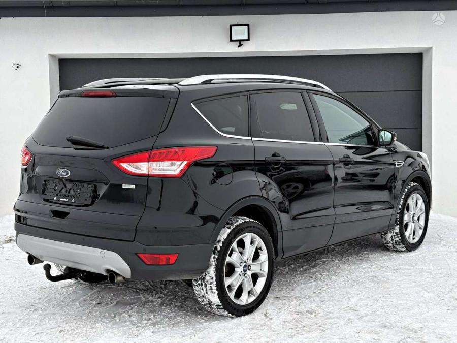 Black Ford Kuga 2014 in Siauliai, with an engine capacity of 1.60 L and mileage of 189 thousand km for 7950 €, photo 7 on AUTOMOTO.COM.LV