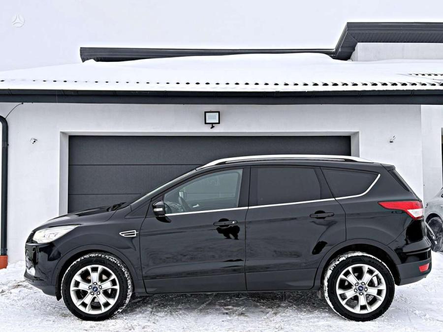 Black Ford Kuga 2014 in Siauliai, with an engine capacity of 1.60 L and mileage of 189 thousand km for 7950 €, photo 13 on AUTOMOTO.COM.LV