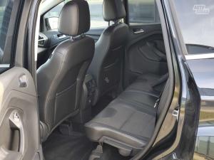 Black Ford Kuga 2014 in Siauliai, with an engine capacity of 2.00 L and mileage of 214 thousand km for 7700 €, photo 10 on AUTOMOTO.COM.LV