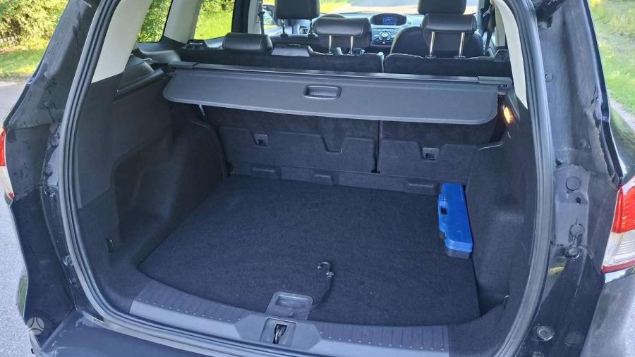 Melns Ford Kuga 2014 Kauņa, ar dzinēja tilpumu 2.00 L un nobraukumu 173 tūkst. km par 7850 €, foto 23 vietnē AUTOMOTO.COM.LV