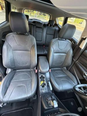 Black Ford Kuga 2014 in Silute, with an engine capacity of 2.00 L and mileage of 246 thousand km for 7500 €, photo 10 on AUTOMOTO.COM.LV