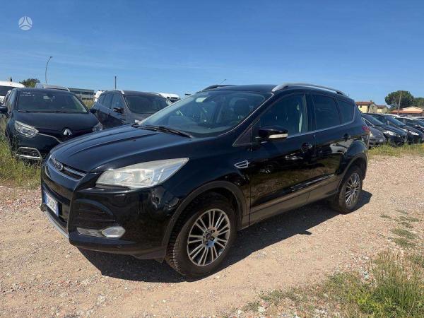 Black Ford Kuga 2014 in Siauliai, with an engine capacity of 2.00 L and mileage of 145 thousand km for 7150 €, photo 1 on AUTOMOTO.COM.LV