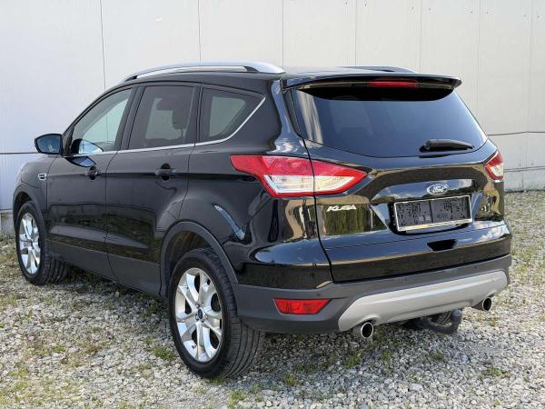 Black Ford Kuga 2014 in Kaunas, with an engine capacity of 2.00 L and mileage of 214 thousand km for 7700 €, photo 5 on AUTOMOTO.COM.LV