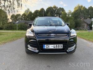 Melns Ford Kuga 2014 Jelgava, ar dzinēja tilpumu 2.00 L un nobraukumu 214 tūkst. km par 9259 €, foto 3 vietnē AUTOMOTO.COM.LV