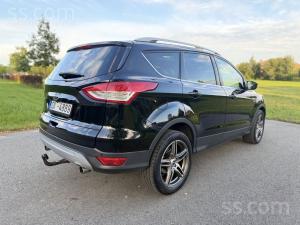 Melns Ford Kuga 2014 Jelgava, ar dzinēja tilpumu 2.00 L un nobraukumu 214 tūkst. km par 9259 €, foto 6 vietnē AUTOMOTO.COM.LV