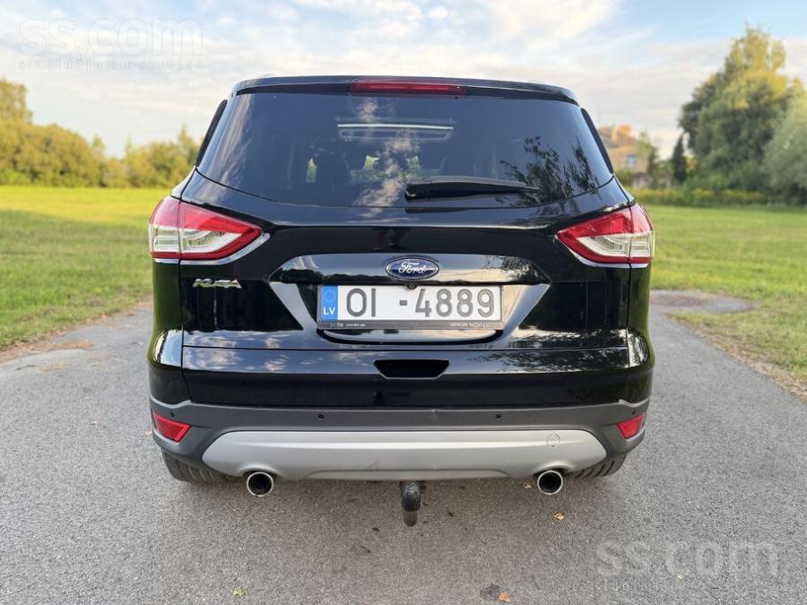 Melns Ford Kuga 2014 Jelgava, ar dzinēja tilpumu 2.00 L un nobraukumu 214 tūkst. km par 9259 €, foto 7 vietnē AUTOMOTO.COM.LV