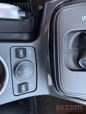 Melns Ford Kuga 2014 Jelgava, ar dzinēja tilpumu 2.00 L un nobraukumu 214 tūkst. km par 9259 €, foto 14 vietnē AUTOMOTO.COM.LV