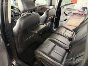 Melns Ford Kuga 2014 Jelgava, ar dzinēja tilpumu 2.00 L un nobraukumu 214 tūkst. km par 9259 €, foto 20 vietnē AUTOMOTO.COM.LV