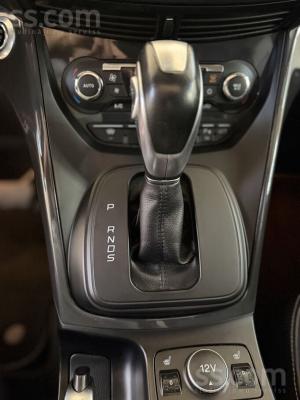Melns Ford Kuga 2014 Jelgava, ar dzinēja tilpumu 2.00 L un nobraukumu 214 tūkst. km par 9259 €, foto 25 vietnē AUTOMOTO.COM.LV