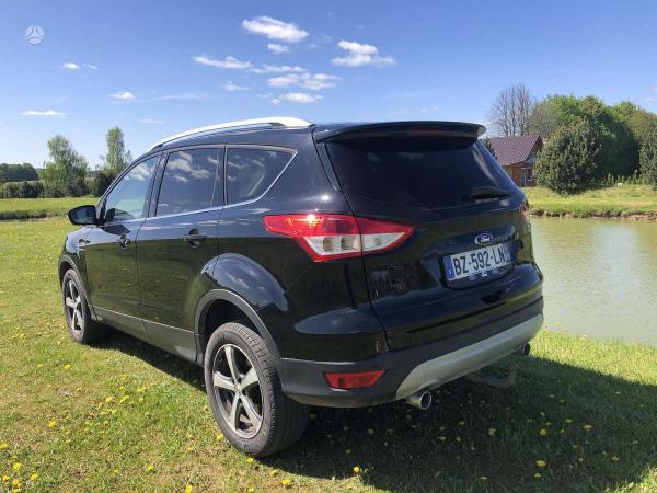 Ford Kuga 2014 in Taurage on AUTOMOTO.COM.LV Black Ford Kuga 2014 in Taurage, with an engine capacity of 2.00 L and mileage of 260 thousand km for 6100 €, photo 4 on AUTOMOTO.COM.LV
